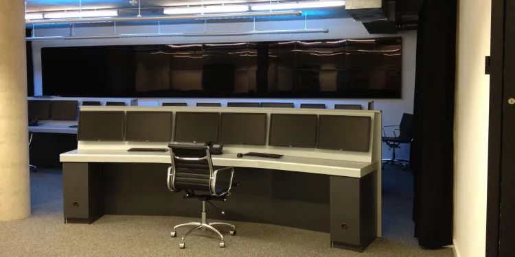 Design and Installation of Control Centre for Chinook Sciences - ACI