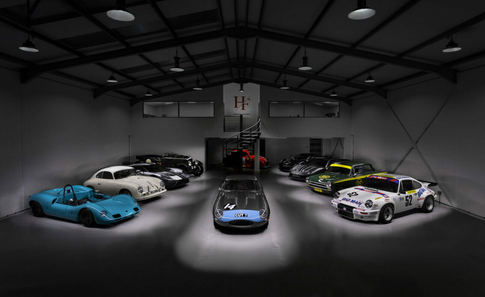 Henderson Fellowes Car Showroom Fit Out - ACI
